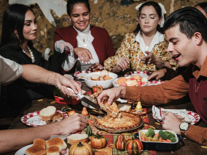 How to Stay Grounded at Family Gatherings – Good Things Publications